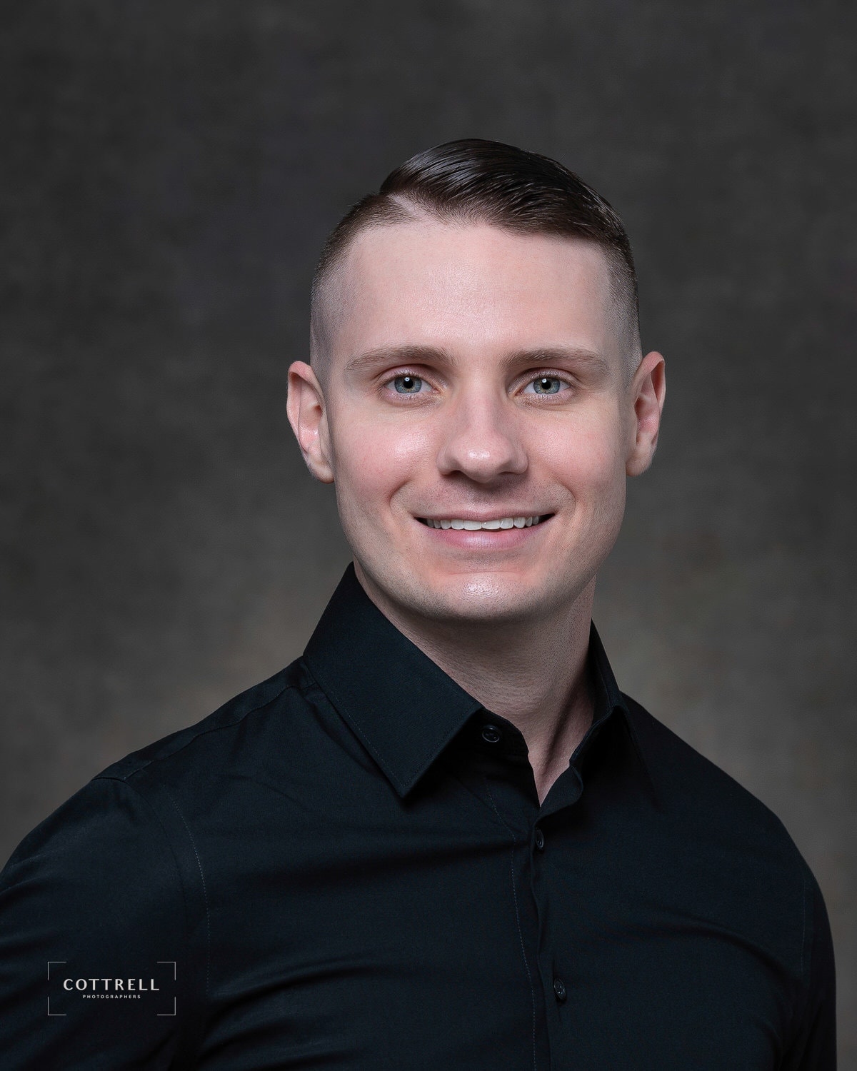 15 FAQ - Everything Need to Know About Professional Headshot